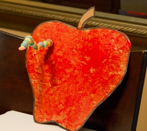 Back-To-School Craft - Stamped Apple + Fruit Loop Worm – SupplyMe